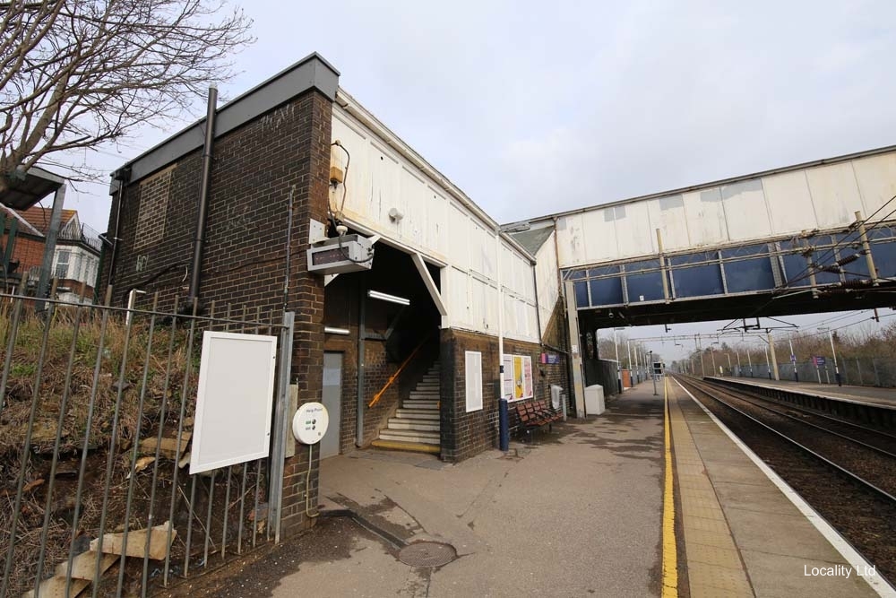 Southend East Station with two platforms and large courtyard entrance ...